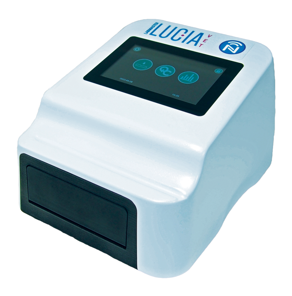 Labmaster Finland | Labmaster LUCIA™ VET Analyzer